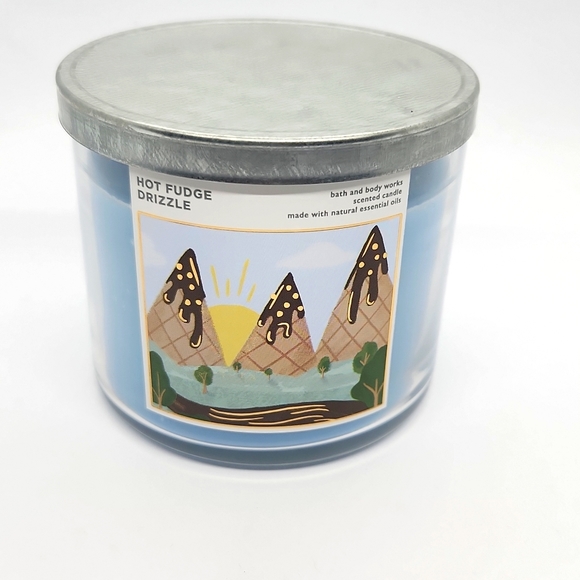 Bath & Body Works | Accents | Bath Body Works Hot Fudge Drizzle 3wick ...